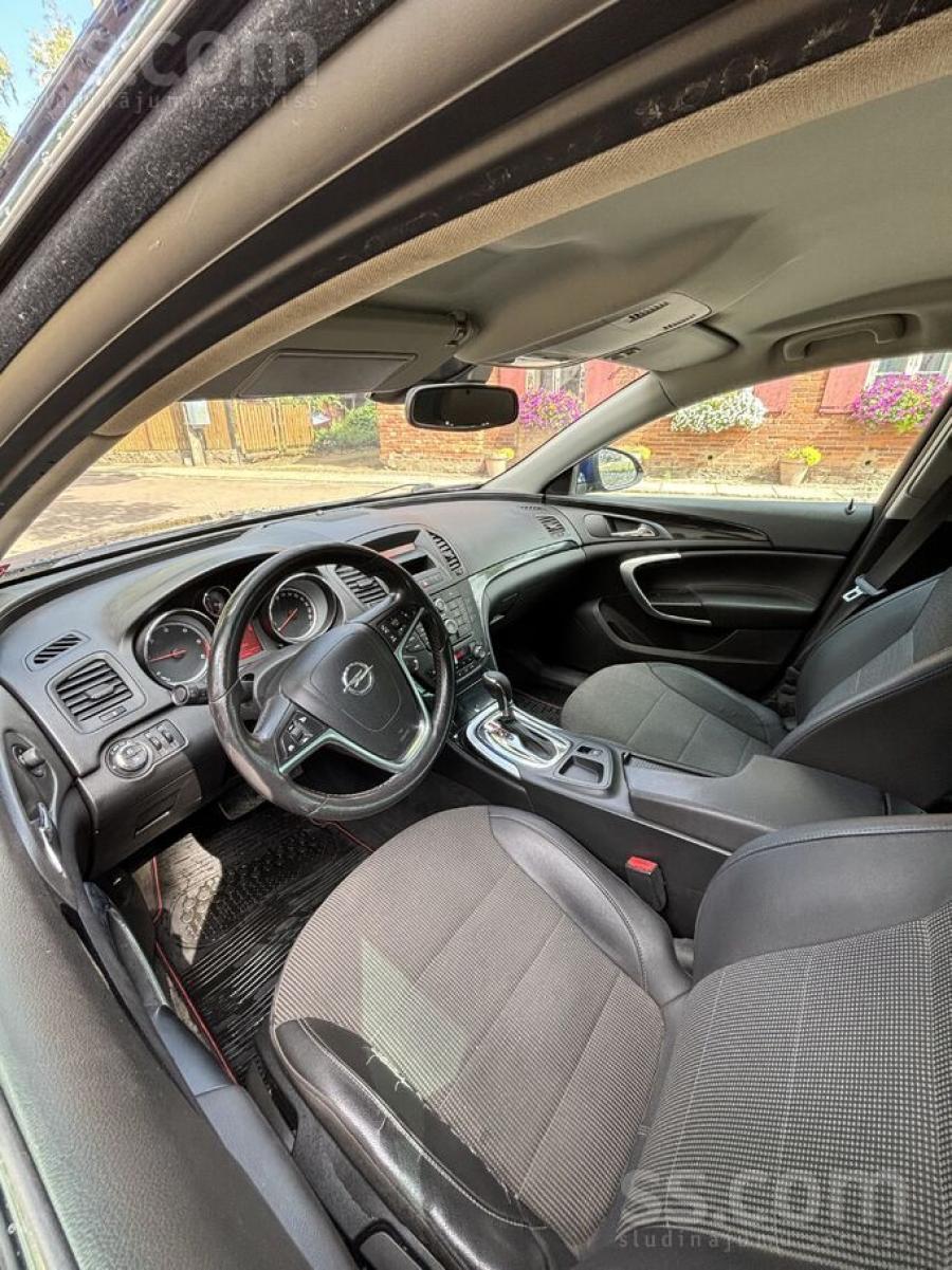 Zils Opel Insignia 2011 Kuldīga, ar dzinēja tilpumu 2.00 L un nobraukumu 327 tūkst. km par 2650 €, foto 7 vietnē AUTOMOTO.COM.LV