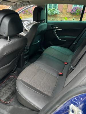 Zils Opel Insignia 2011 Kuldīga, ar dzinēja tilpumu 2.00 L un nobraukumu 327 tūkst. km par 2650 €, foto 9 vietnē AUTOMOTO.COM.LV