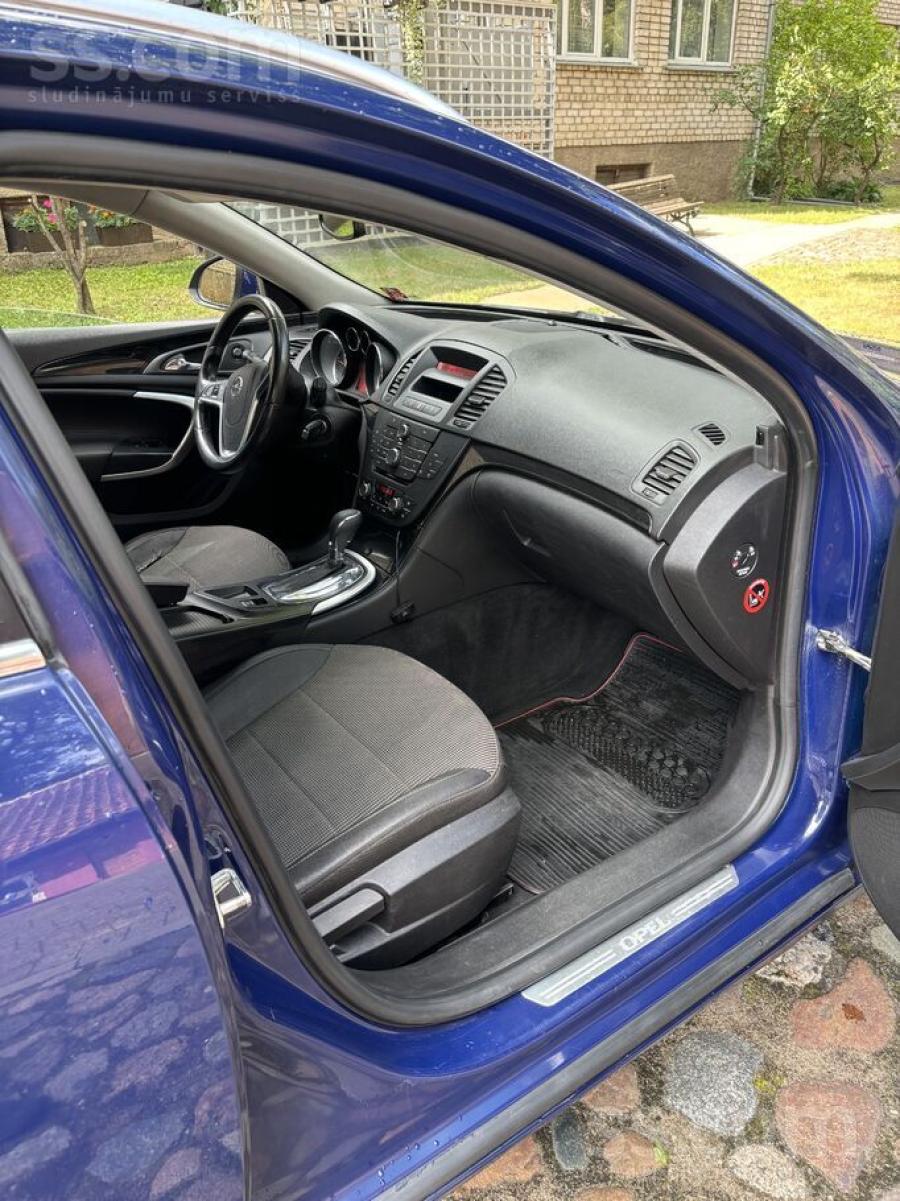 Zils Opel Insignia 2011 Kuldīga, ar dzinēja tilpumu 2.00 L un nobraukumu 327 tūkst. km par 2650 €, foto 11 vietnē AUTOMOTO.COM.LV