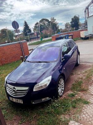 Zils Opel Insignia 2011 Jūrmala, ar dzinēja tilpumu 2.00 L un nobraukumu 327 tūkst. km par 2550 €, foto  vietnē AUTOMOTO.COM.LV