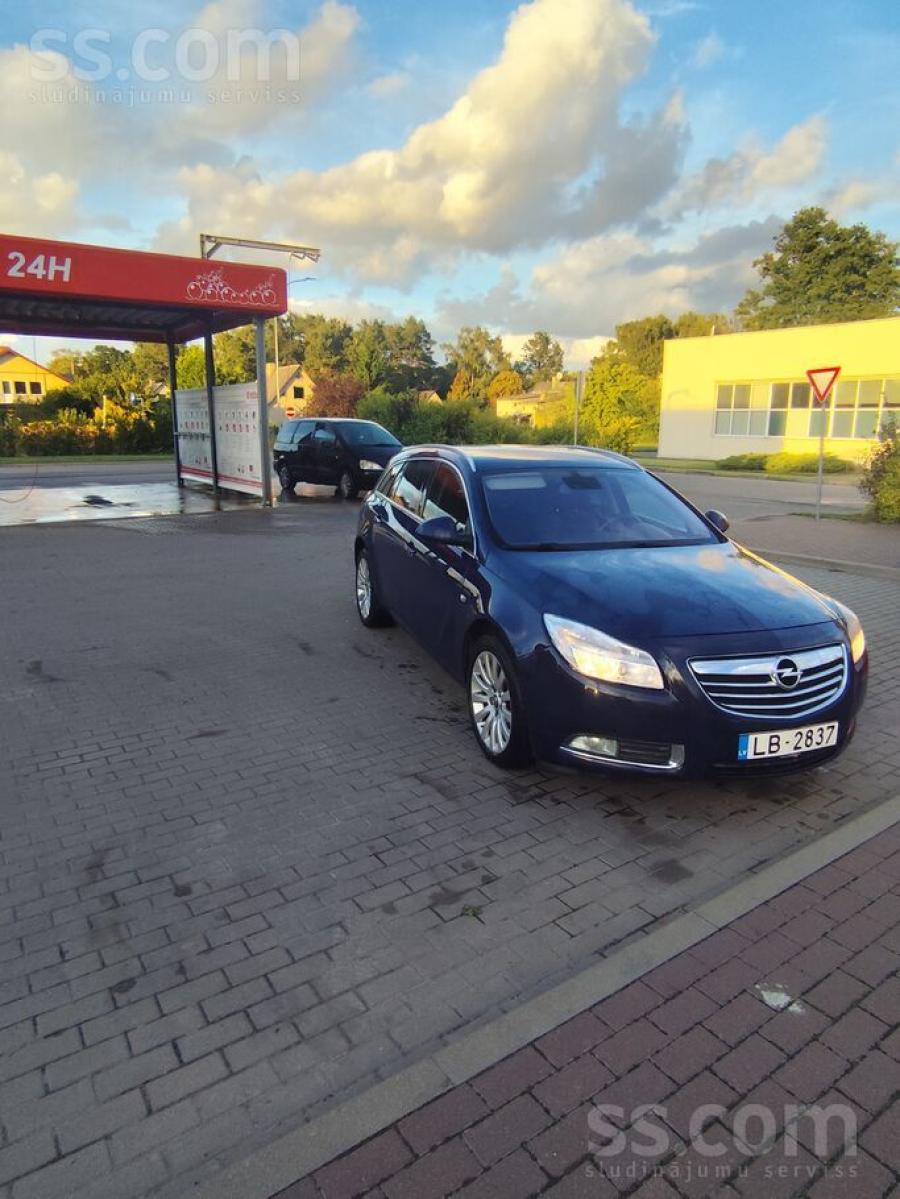 Zils Opel Insignia 2011 Jūrmala, ar dzinēja tilpumu 2.00 L un nobraukumu 327 tūkst. km par 2550 €, foto 3 vietnē AUTOMOTO.COM.LV