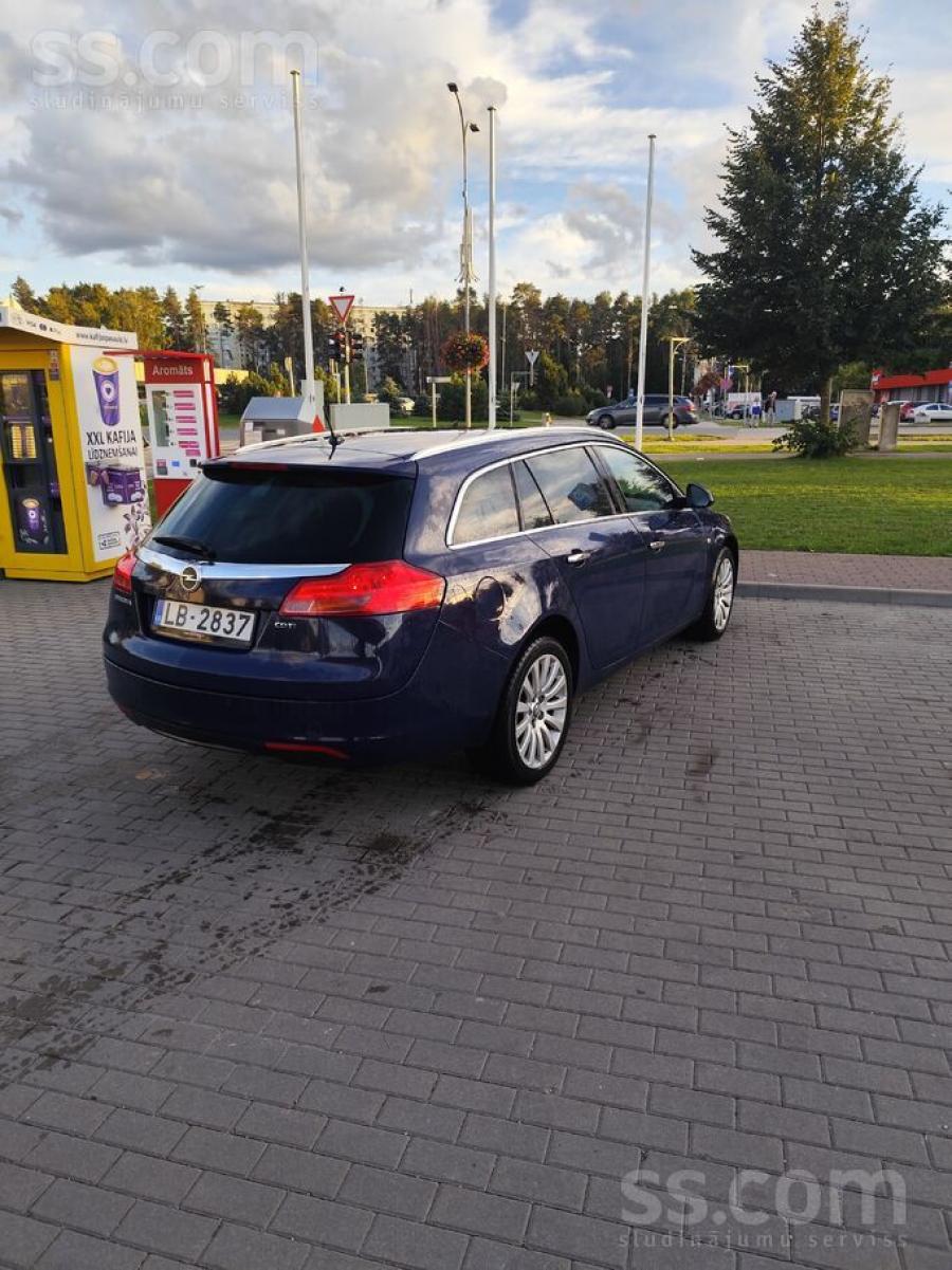Zils Opel Insignia 2011 Jūrmala, ar dzinēja tilpumu 2.00 L un nobraukumu 327 tūkst. km par 2550 €, foto 6 vietnē AUTOMOTO.COM.LV