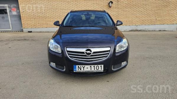 Zils Opel Insignia 2012 Limbaži, ar dzinēja tilpumu 2.00 L un nobraukumu 310 tūkst. km par 3750 €, foto 2 vietnē AUTOMOTO.COM.LV