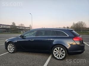 Zils Opel Insignia 2012 Valmiera, ar dzinēja tilpumu 2.00 L un nobraukumu 282 tūkst. km par 6000 €, foto  vietnē AUTOMOTO.COM.LV