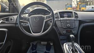 Blue Opel Insignia 2012 in Limbazi, with an engine capacity of 2.00 L and mileage of 310 thousand km for 3750 €, photo 15 on AUTOMOTO.COM.LV