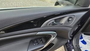Blue Opel Insignia 2012 in Limbazi, with an engine capacity of 2.00 L and mileage of 310 thousand km for 3750 €, photo 25 on AUTOMOTO.COM.LV