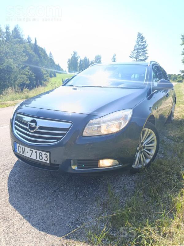 Zils Opel Insignia 2012 Talsi, ar dzinēja tilpumu 2.00 L un nobraukumu 411 tūkst. km par 3500 €, foto 2 vietnē AUTOMOTO.COM.LV
