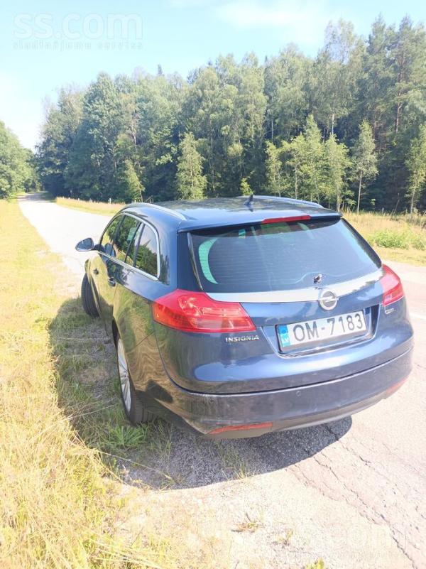 Zils Opel Insignia 2012 Talsi, ar dzinēja tilpumu 2.00 L un nobraukumu 411 tūkst. km par 3500 €, foto 6 vietnē AUTOMOTO.COM.LV