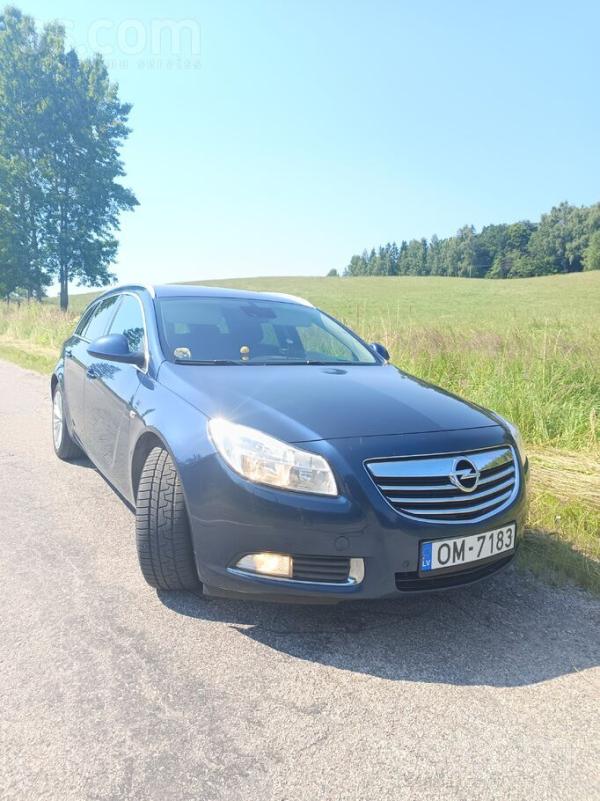Zils Opel Insignia 2012 Talsi, ar dzinēja tilpumu 2.00 L un nobraukumu 411 tūkst. km par 3500 €, foto 7 vietnē AUTOMOTO.COM.LV