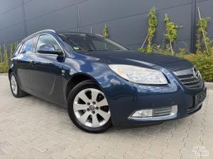 Zils Opel Insignia 2012 Viļņa, ar dzinēja tilpumu 2.00 L un nobraukumu 240 tūkst. km par 3999 €, foto  vietnē AUTOMOTO.COM.LV
