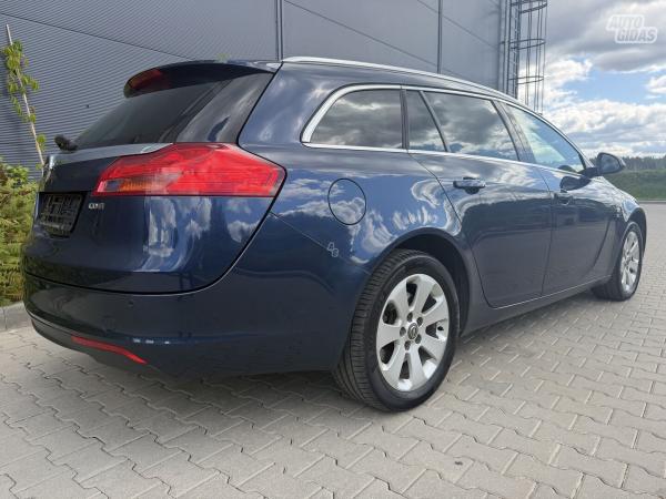 Опель Инсигния 2012 в Вильнюс на AUTOMOTO.COM.LV Синий Опель Инсигния 2012 в Вильнюс, объемом двигателя 2.00 л и пробегом 240 тыс. км за 3999 €, фото 8 на AUTOMOTO.COM.LV
