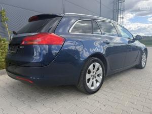 Blue Opel Insignia 2012 in Vilnius, with an engine capacity of 2.00 L and mileage of 240 thousand km for 3790 €, photo 8 on AUTOMOTO.COM.LV