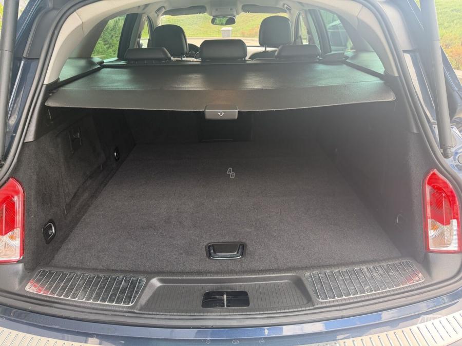 Blue Opel Insignia 2012 in Vilnius, with an engine capacity of 2.00 L and mileage of 240 thousand km for 3790 €, photo 28 on AUTOMOTO.COM.LV