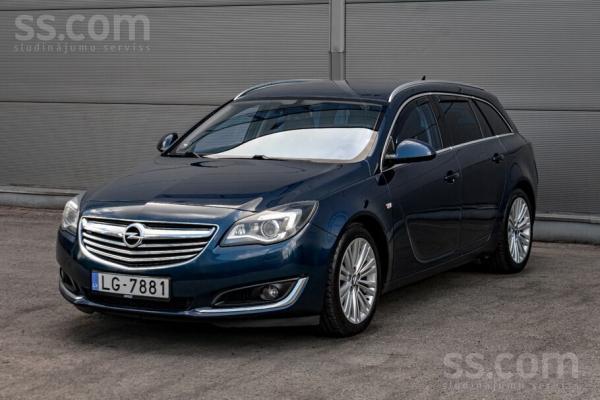 Zils Opel Insignia 2013 Rīga, ar dzinēja tilpumu 1.90 L un nobraukumu 0 tūkst. km par 8250 €, foto 1 vietnē AUTOMOTO.COM.LV