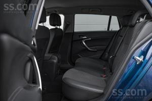 Blue Opel Insignia 2013 in Riga, with an engine capacity of 2.00 L and mileage of 0 thousand km for 4950 €, photo 11 on AUTOMOTO.COM.LV
