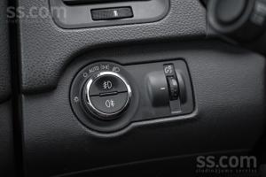 Blue Opel Insignia 2013 in Riga, with an engine capacity of 2.00 L and mileage of 0 thousand km for 4950 €, photo 26 on AUTOMOTO.COM.LV
