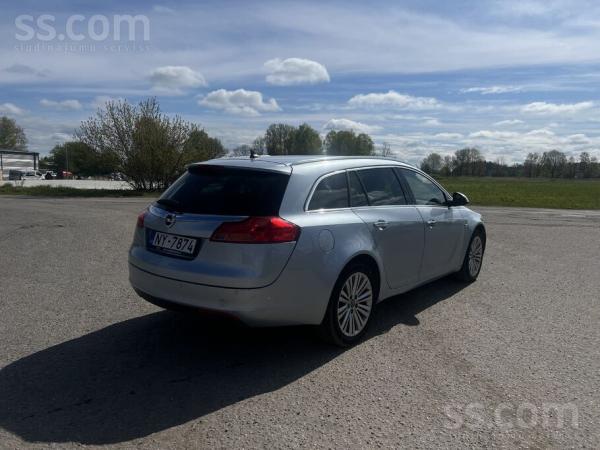 Zils Opel Insignia 2013 Cēsis, ar dzinēja tilpumu 2.00 L un nobraukumu 0 tūkst. km par 4990 €, foto 4 vietnē AUTOMOTO.COM.LV