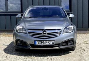Blue Opel Insignia 2013 in Klaipeda, with an engine capacity of 2.00 L and mileage of 215 thousand km for 6500 €, photo 3 on AUTOMOTO.COM.LV
