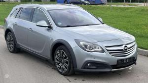Blue Opel Insignia 2013 in Klaipeda, with an engine capacity of 2.00 L and mileage of 215 thousand km for 6400 €, photo  on AUTOMOTO.COM.LV