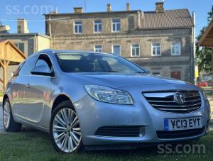 Zils Opel Insignia 2013 Jelgava, ar dzinēja tilpumu 2.00 L un nobraukumu 215 tūkst. km par 2000 €, foto 3 vietnē AUTOMOTO.COM.LV