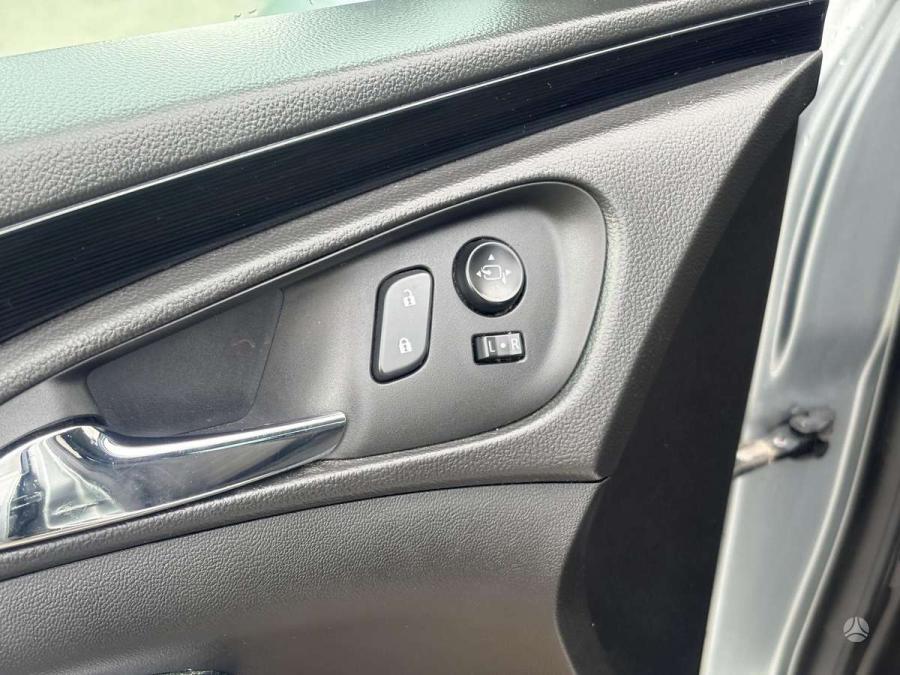 Blue Opel Insignia 2013 in Klaipeda, with an engine capacity of 2.00 L and mileage of 215 thousand km for 6200 €, photo 14 on AUTOMOTO.COM.LV