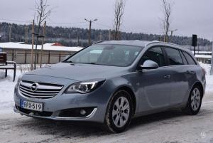 Blue Opel Insignia 2014 in Vilnius, with an engine capacity of 1.96 L and mileage of 201 thousand km for 5700 €, photo  on AUTOMOTO.COM.LV