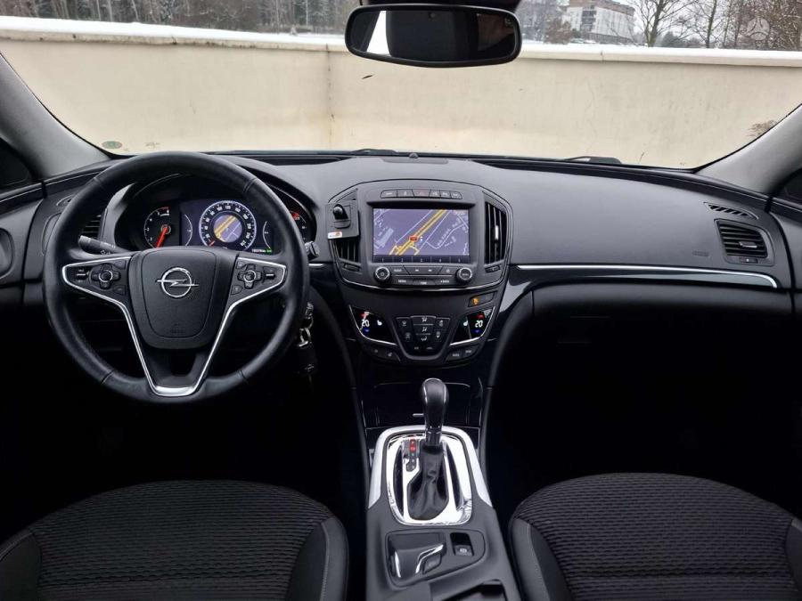 Blue Opel Insignia 2014 in Vilnius, with an engine capacity of 1.96 L and mileage of 190 thousand km for 6800 €, photo 15 on AUTOMOTO.COM.LV