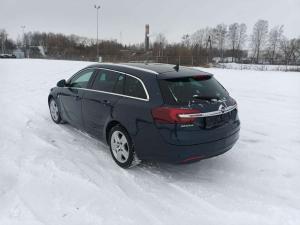 Blue Opel Insignia 2014 in Marijampole, with an engine capacity of 1.96 L and mileage of 212 thousand km for 3700 €, photo 5 on AUTOMOTO.COM.LV