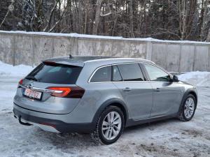 Blue Opel Insignia 2014 in Vilnius, with an engine capacity of 1.96 L and mileage of 190 thousand km for 6900 €, photo 11 on AUTOMOTO.COM.LV
