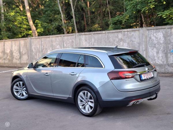 Zils Opel Insignia 2014 Viļņa, ar dzinēja tilpumu 1.96 L un nobraukumu 190 tūkst. km par 5800 €, foto 6 vietnē AUTOMOTO.COM.LV