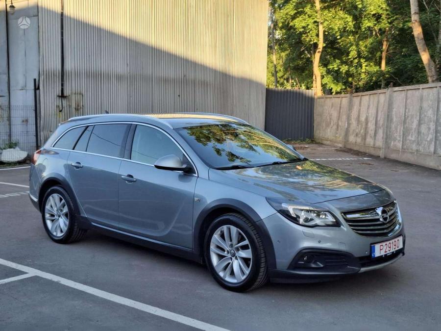 Zils Opel Insignia 2014 Viļņa, ar dzinēja tilpumu 1.96 L un nobraukumu 190 tūkst. km par 5800 €, foto 13 vietnē AUTOMOTO.COM.LV