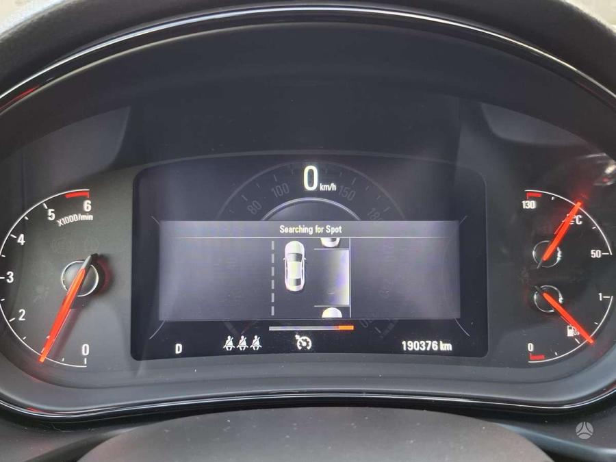Zils Opel Insignia 2014 Viļņa, ar dzinēja tilpumu 1.96 L un nobraukumu 190 tūkst. km par 5800 €, foto 24 vietnē AUTOMOTO.COM.LV