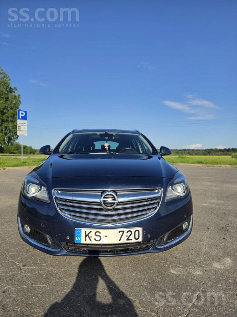 Zils Opel Insignia 2014 Daugavpils, ar dzinēja tilpumu 2.00 L un nobraukumu 301 tūkst. km par 5000 €, foto 4 vietnē AUTOMOTO.COM.LV