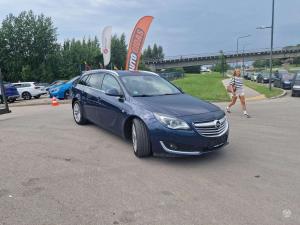 Zils Opel Insignia 2014 Kauņa, ar dzinēja tilpumu 1.96 L un nobraukumu 297 tūkst. km par 5300 €, foto 4 vietnē AUTOMOTO.COM.LV