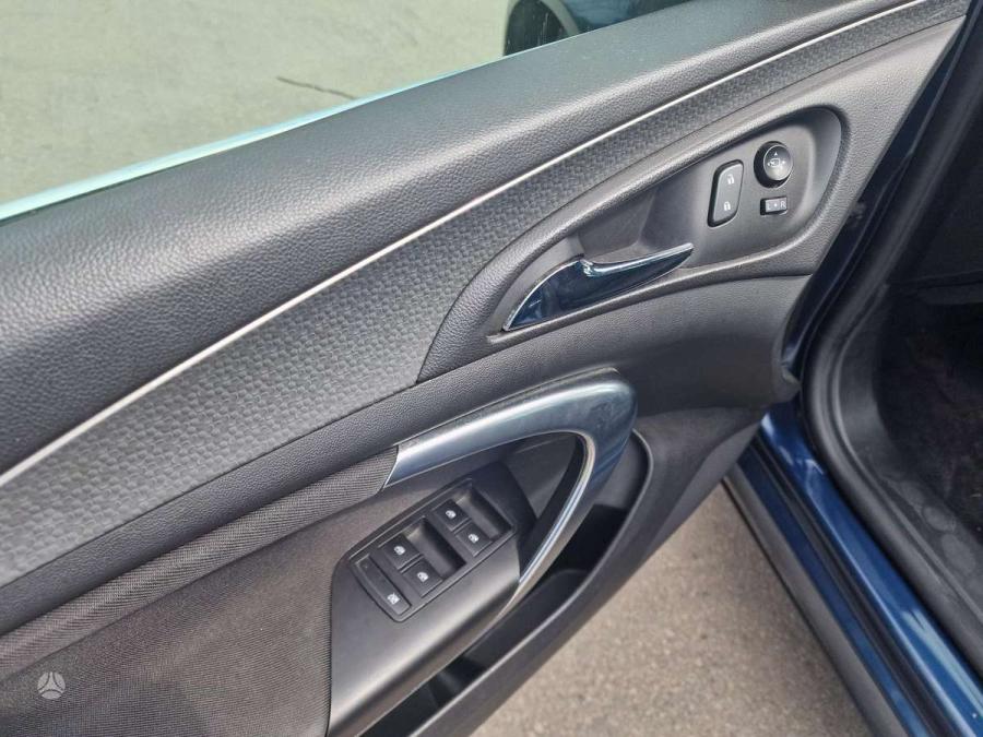 Zils Opel Insignia 2014 Kauņa, ar dzinēja tilpumu 1.96 L un nobraukumu 297 tūkst. km par 5300 €, foto 14 vietnē AUTOMOTO.COM.LV