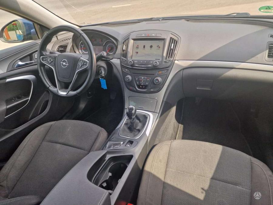 Zils Opel Insignia 2014 Kauņa, ar dzinēja tilpumu 1.96 L un nobraukumu 297 tūkst. km par 5300 €, foto 21 vietnē AUTOMOTO.COM.LV