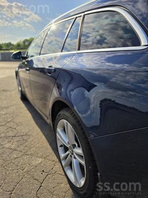 Zils Opel Insignia 2014 Daugavpils, ar dzinēja tilpumu 2.00 L un nobraukumu 302 tūkst. km par 4300 €, foto 11 vietnē AUTOMOTO.COM.LV