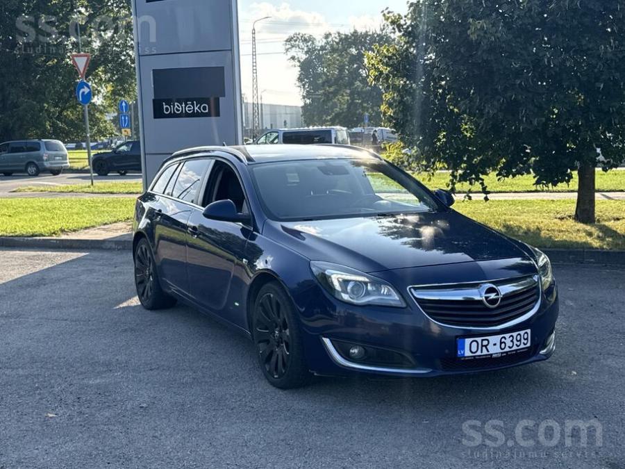 Синий Опель Инсигния 2014 в Рига, объемом двигателя 2.00 л и пробегом 360 тыс. км за 4290 €, фото 4 на AUTOMOTO.COM.LV