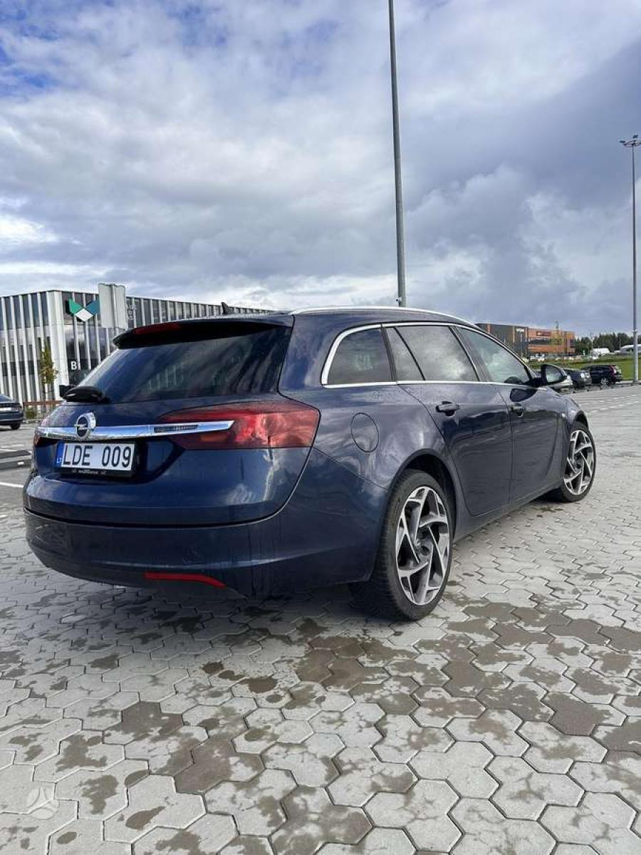 Zils Opel Insignia 2014 Viļņa, ar dzinēja tilpumu 1.96 L un nobraukumu 362 tūkst. km par 3900 €, foto 4 vietnē AUTOMOTO.COM.LV