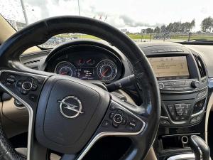 Zils Opel Insignia 2014 Viļņa, ar dzinēja tilpumu 1.96 L un nobraukumu 362 tūkst. km par 3900 €, foto 10 vietnē AUTOMOTO.COM.LV