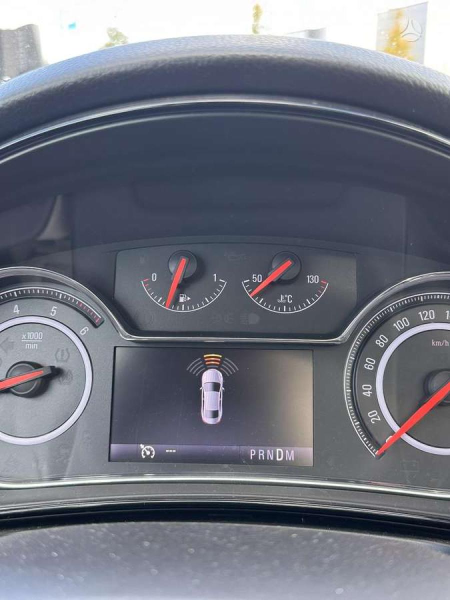 Zils Opel Insignia 2014 Viļņa, ar dzinēja tilpumu 1.96 L un nobraukumu 362 tūkst. km par 3900 €, foto 14 vietnē AUTOMOTO.COM.LV