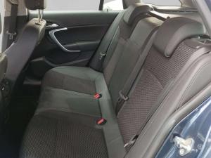 Blue Opel Insignia 2014 in Vilnius, with an engine capacity of 2.00 L and mileage of 303 thousand km for 5400 €, photo 18 on AUTOMOTO.COM.LV