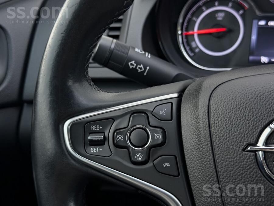 Zils Opel Insignia 2014 Rīga, ar dzinēja tilpumu 2.00 L un nobraukumu 202 tūkst. km par 6490 €, foto 10 vietnē AUTOMOTO.COM.LV