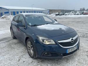 Blue Opel Insignia 2015 in Taurage, with an engine capacity of 1.96 L and mileage of 168 thousand km for 5900 €, photo 2 on AUTOMOTO.COM.LV