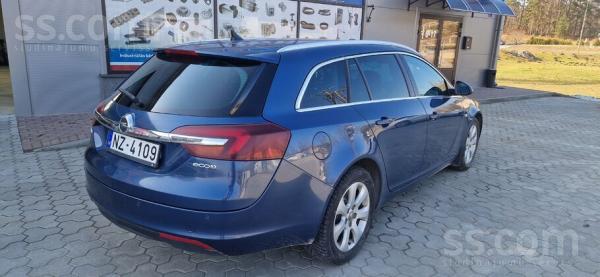 Zils Opel Insignia 2015 Madona, ar dzinēja tilpumu 2.00 L un nobraukumu 320 tūkst. km par 4500 €, foto 2 vietnē AUTOMOTO.COM.LV