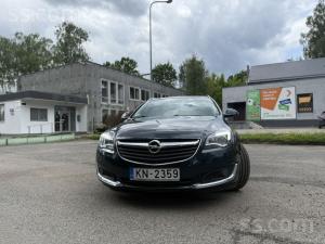 Blue Opel Insignia 2016 in Riga, with an engine capacity of 2.00 L and mileage of 183 thousand km for 7400 €, photo 6 on AUTOMOTO.COM.LV