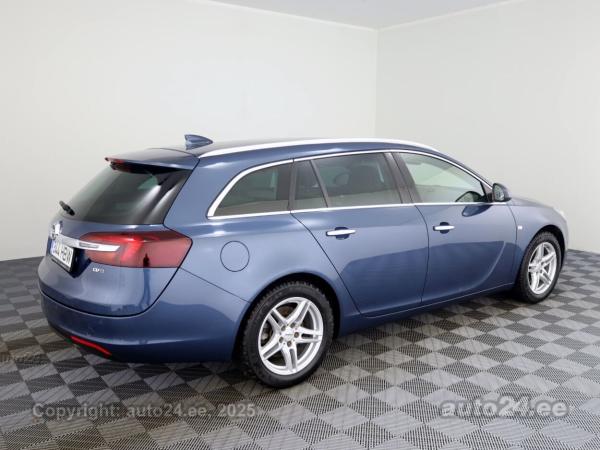 Zils Opel Insignia 2016 Tallina, ar dzinēja tilpumu 2.00 L un nobraukumu 276 tūkst. km par 3999 €, foto 3 vietnē AUTOMOTO.COM.LV