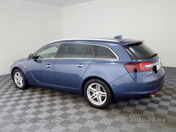 Zils Opel Insignia 2016 Tallina, ar dzinēja tilpumu 2.00 L un nobraukumu 276 tūkst. km par 3999 €, foto 4 vietnē AUTOMOTO.COM.LV