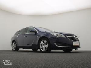 Blue Opel Insignia 2016 in Vilnius, with an engine capacity of 2.00 L and mileage of 216 thousand km for 8399 €, photo 11 on AUTOMOTO.COM.LV
