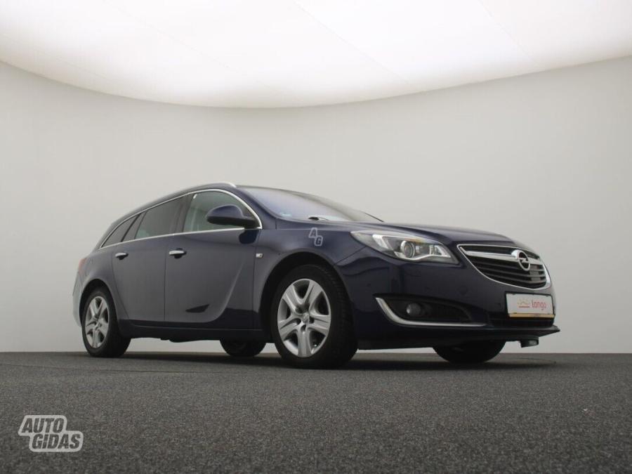 Blue Opel Insignia 2016 in Vilnius, with an engine capacity of 2.00 L and mileage of 216 thousand km for 8399 €, photo 11 on AUTOMOTO.COM.LV